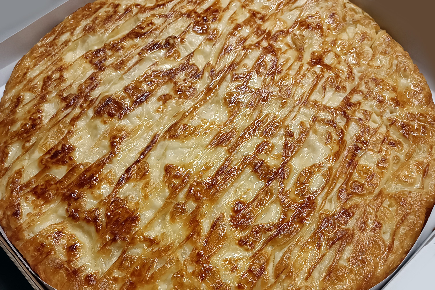 Börek – Birinci Tatlı & Börek: Tavuk Göğsü, Kazandibi, Sütlaç, Soğuk ...